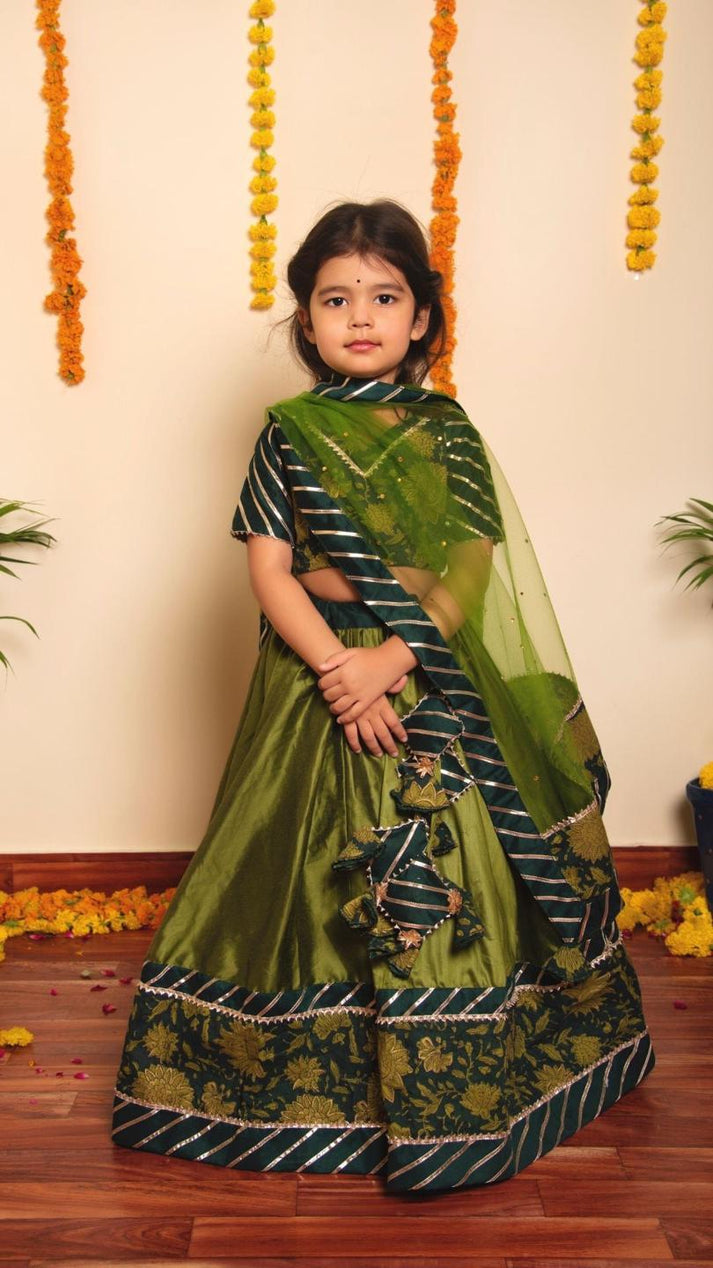 Bachapan Idika Green Lehenga Set – Fledgling Wings